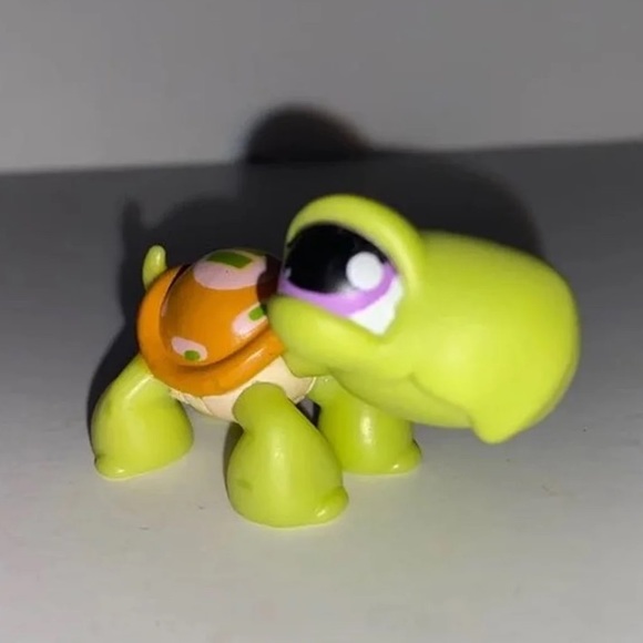 Littlest Pet Shop | Toys | Littlest Pet Shop Turtle Figure | Poshmark